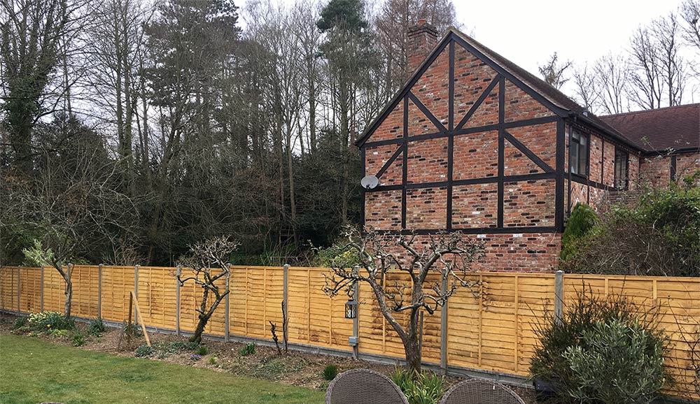 High Quality Fencing Contractors in Romsey - South Coast Fencing