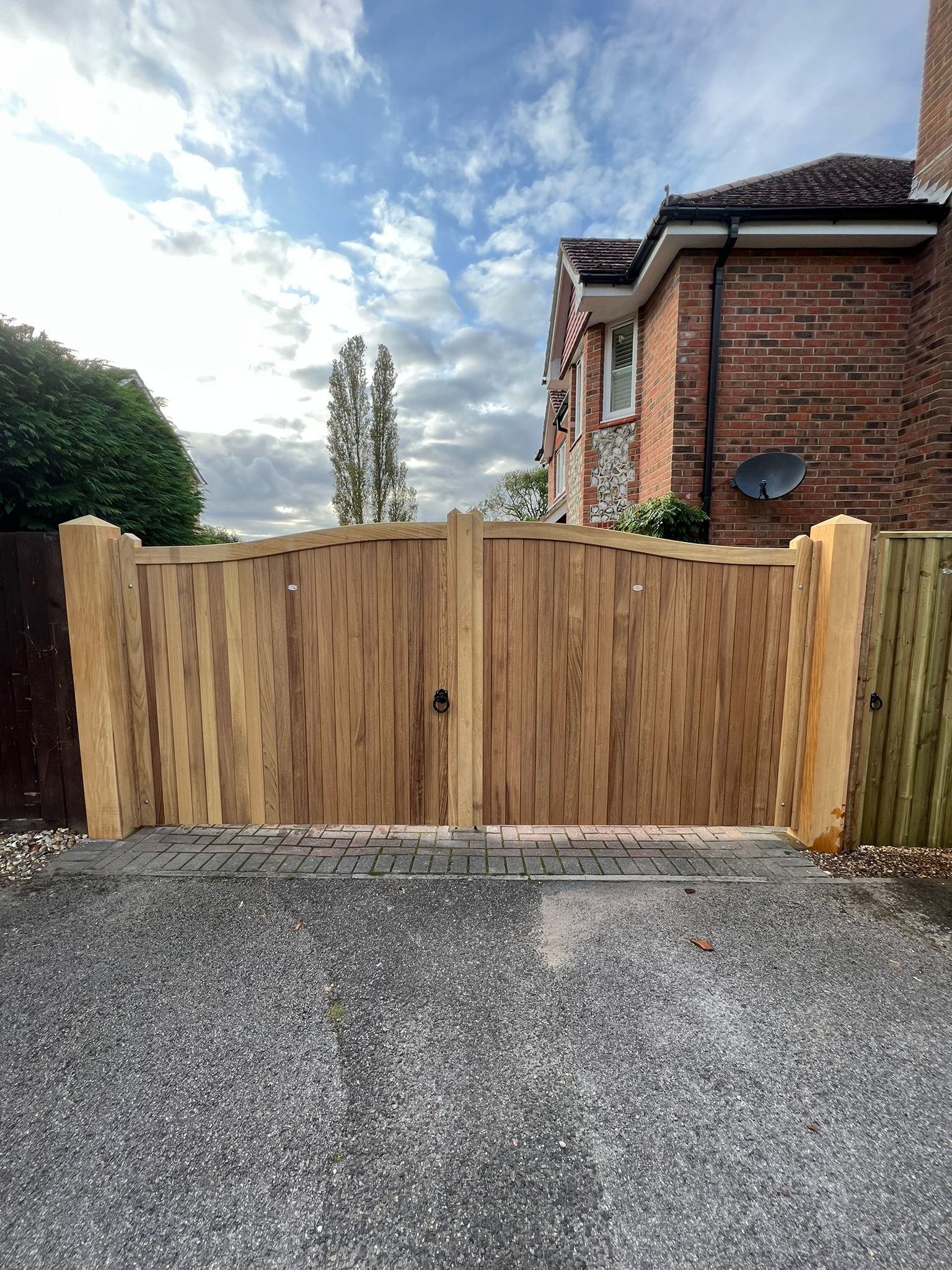 Custom Swan-necked Driveway Gates - South Coast Fencing